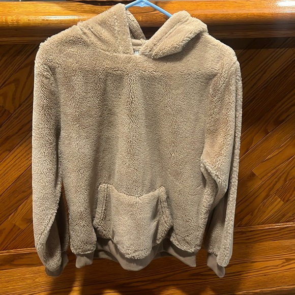 Rue21 | Tops | Teddy Bear Sweatshirt Color Is Beige From Rue2 And Its A ...